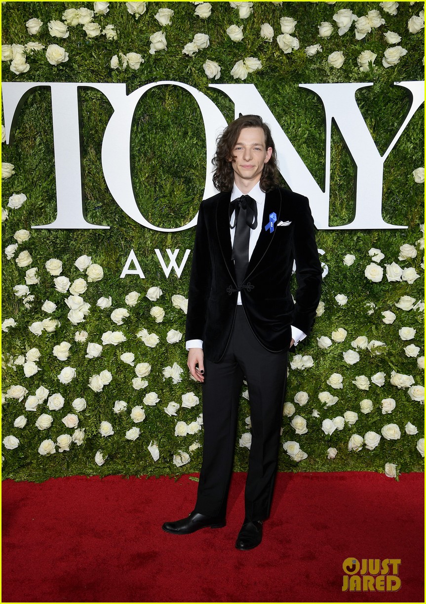 Benj Pasek & Justin Paul Are Halfway to EGOT After Tony Awards Win for ...