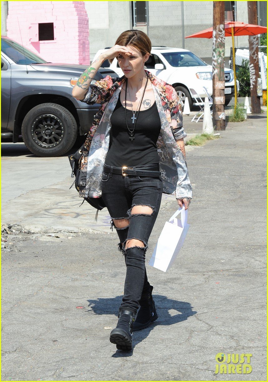 Ruby Rose Spends the Day at the Museum of Ice Cream!: Photo 3919586 ...