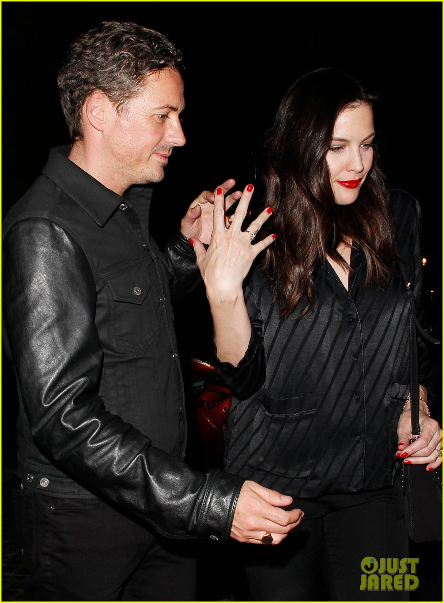 Liv Tyler & Dave Gardner Step Out for Date Night in London: Photo ...