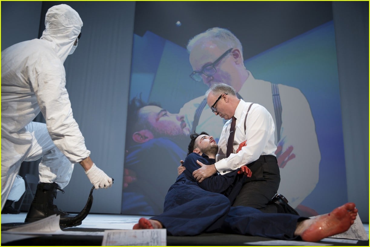 Olivia Wilde & Tom Sturridge Hold Hands in '1984' First Look!: Photo ...