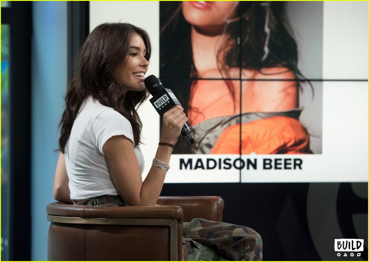 Madison Beer Denies She's Dating Brooklyn Beckham: Photo 3934622 ...