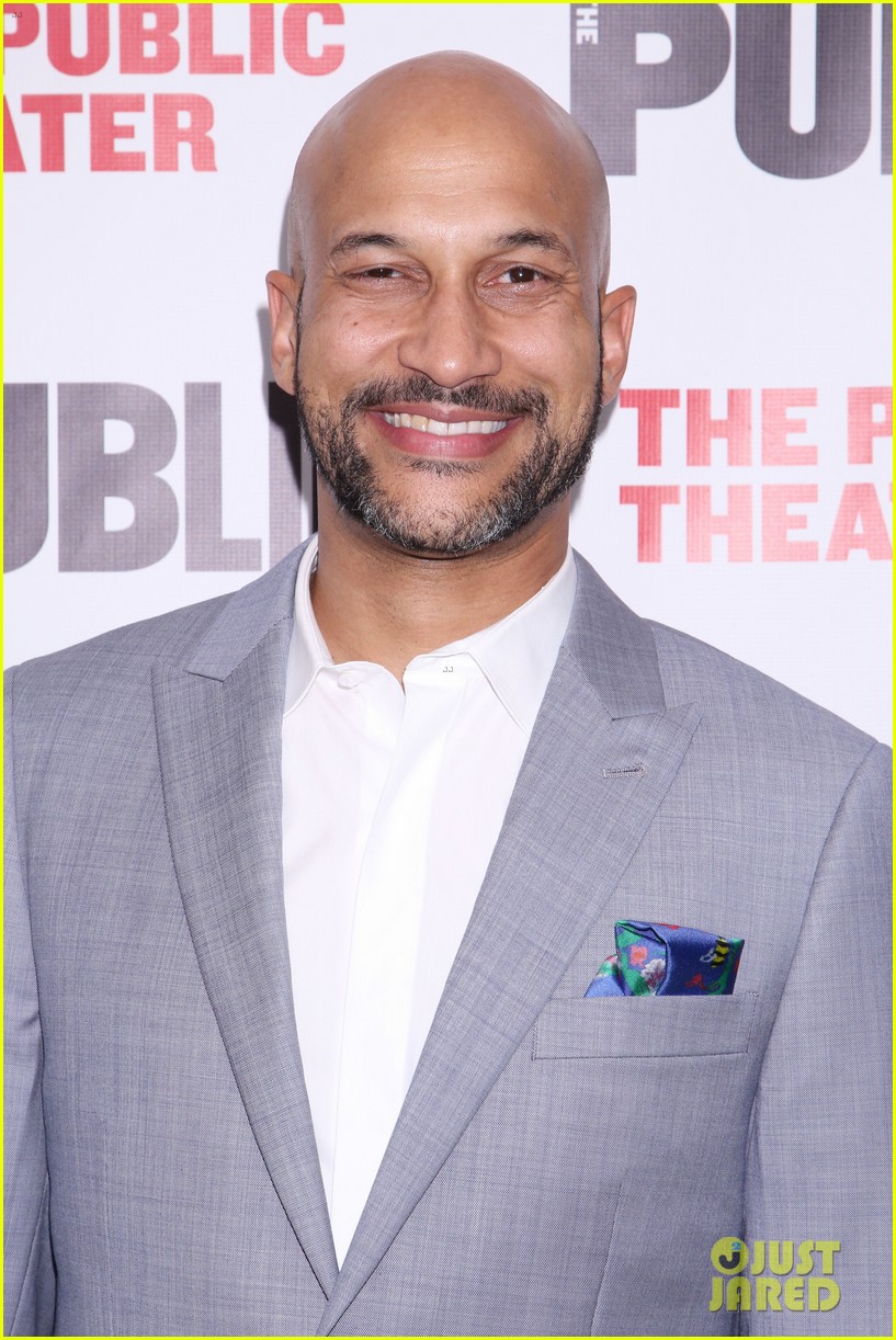 Oscar Isaac Is Starring in Public Theater's 'Hamlet' to 'Honor' His ...