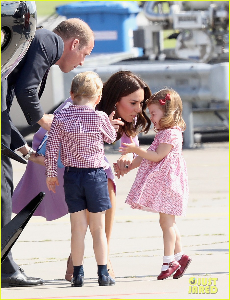 Kate Middleton & Prince Williams View Helicopters in Germany with ...