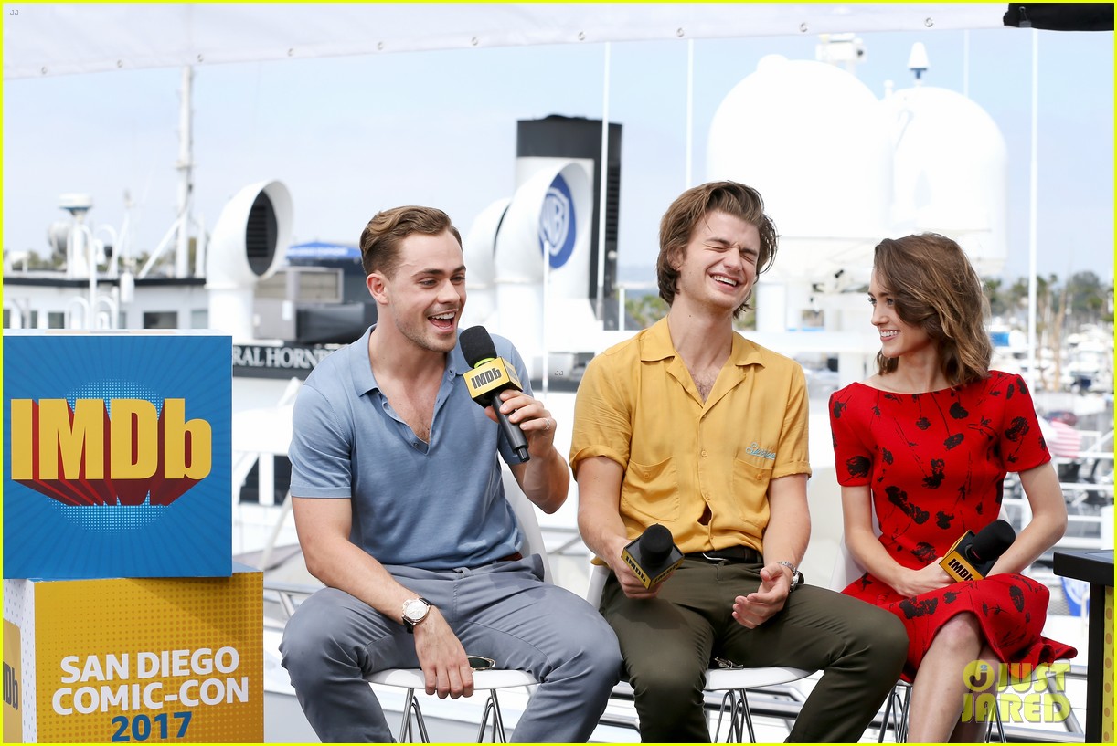 'Stranger Things' Cast Joined By New Stars at Comic-Con!: Photo 3932288 ...