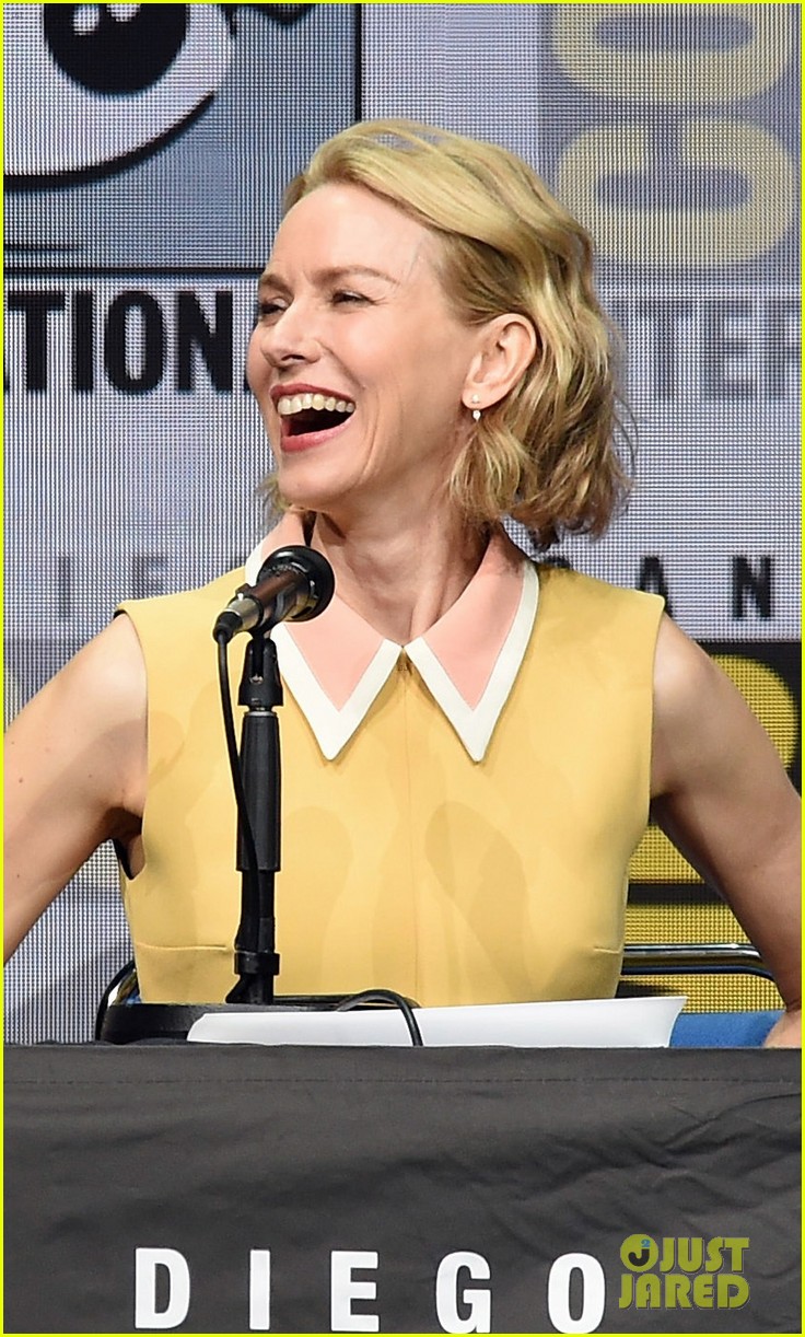 Kyle MacLachlan & Naomi Watts Bring 'Twin Peaks' to Comic-Con 2017 ...