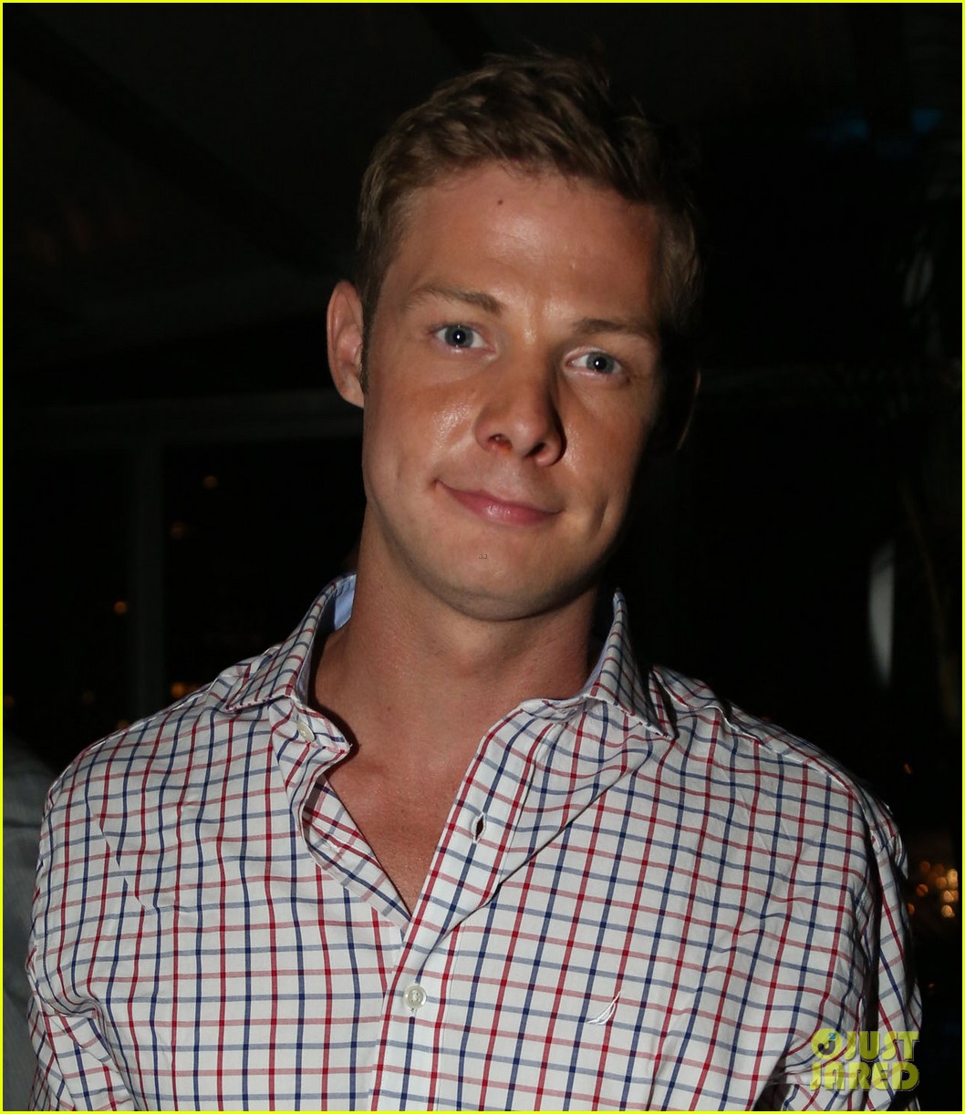 PLL's Brandon Jones Sentenced to 180 Days in Jail: Photo 3947514 ...
