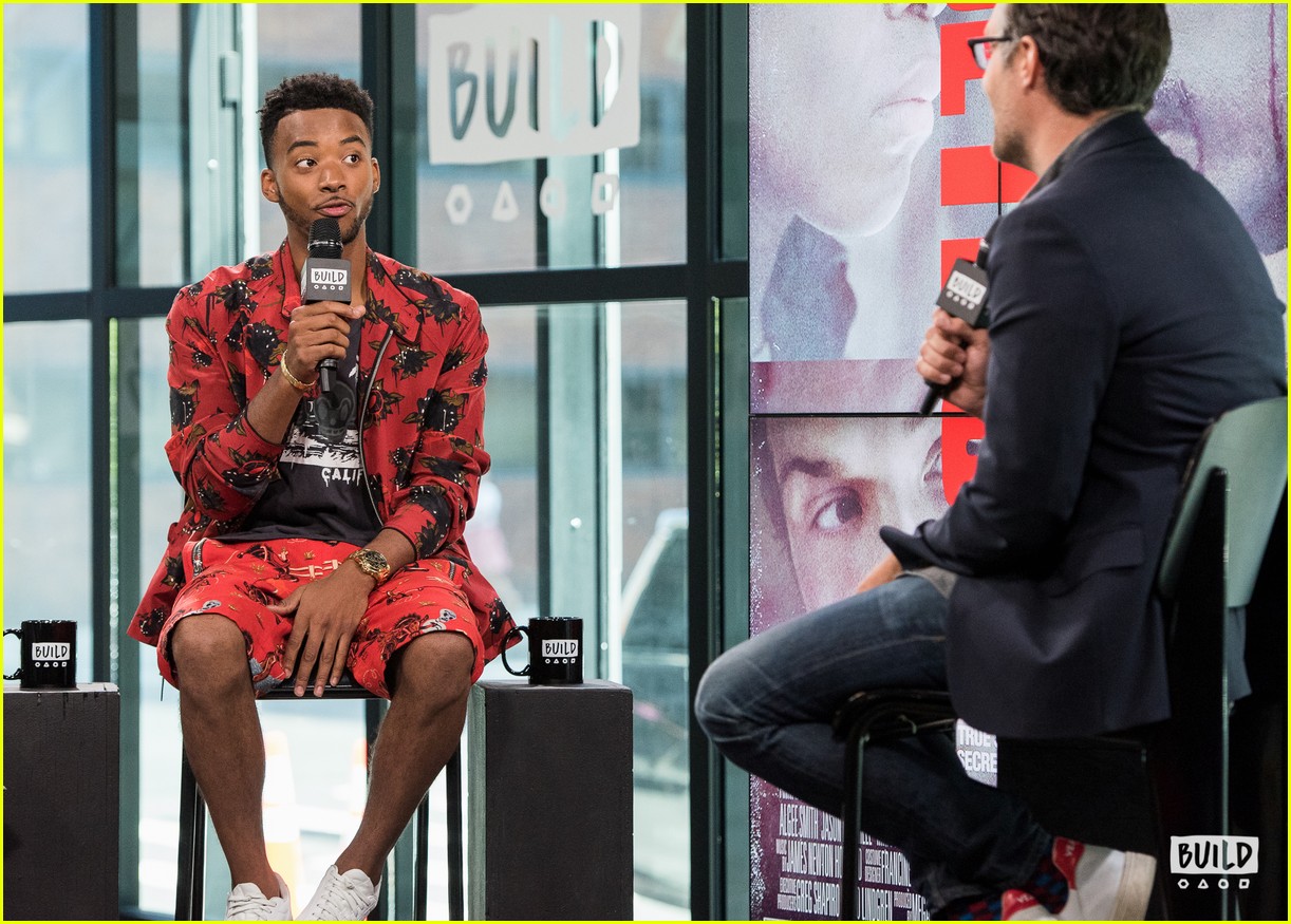 'Detroit' Star Algee Smith Debuts Music Video feat. Real-Life Larry ...