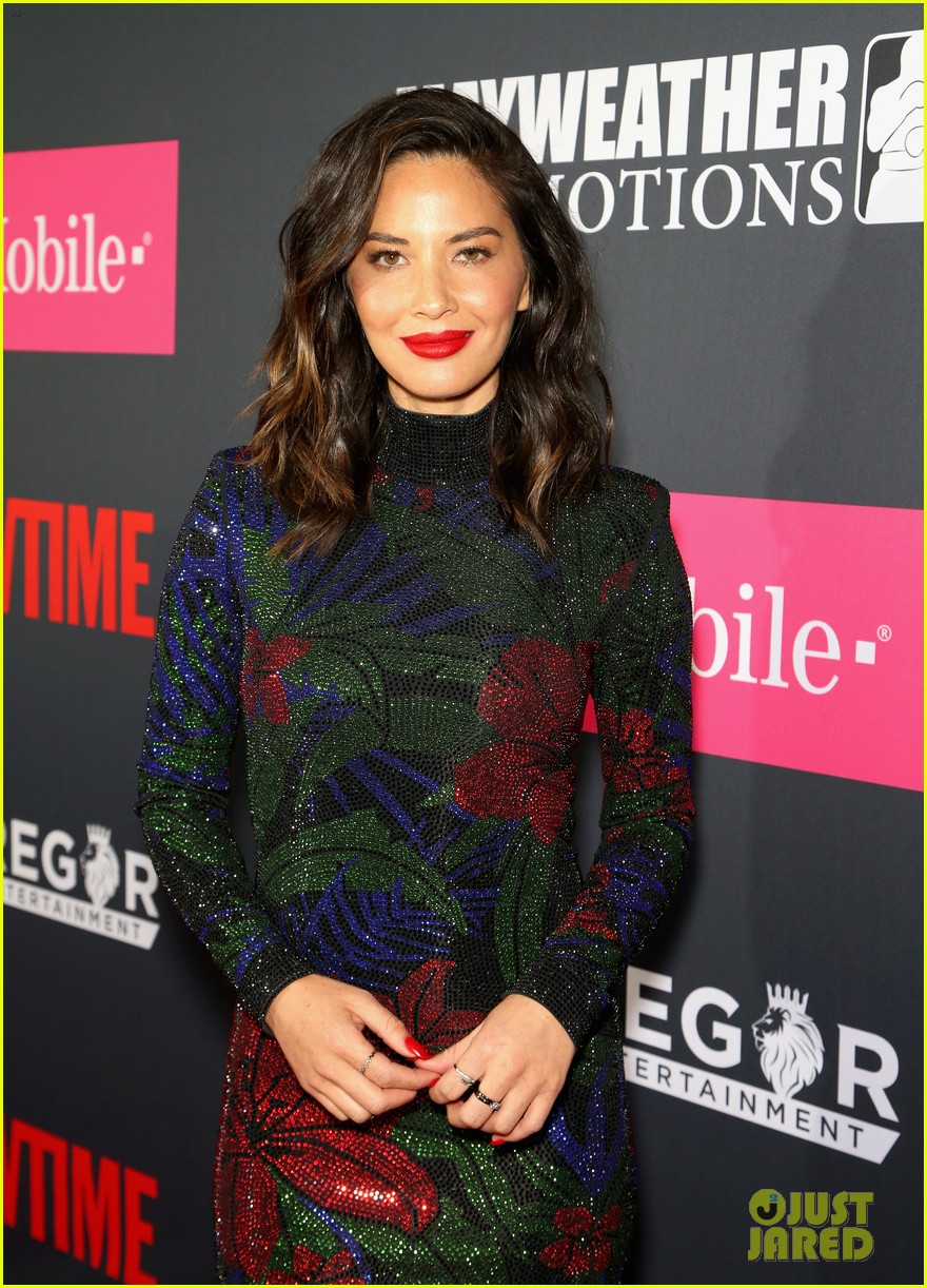 Jamie Foxx, Olivia Munn, & Tons of Other Celebs Attend Mayweather vs ...