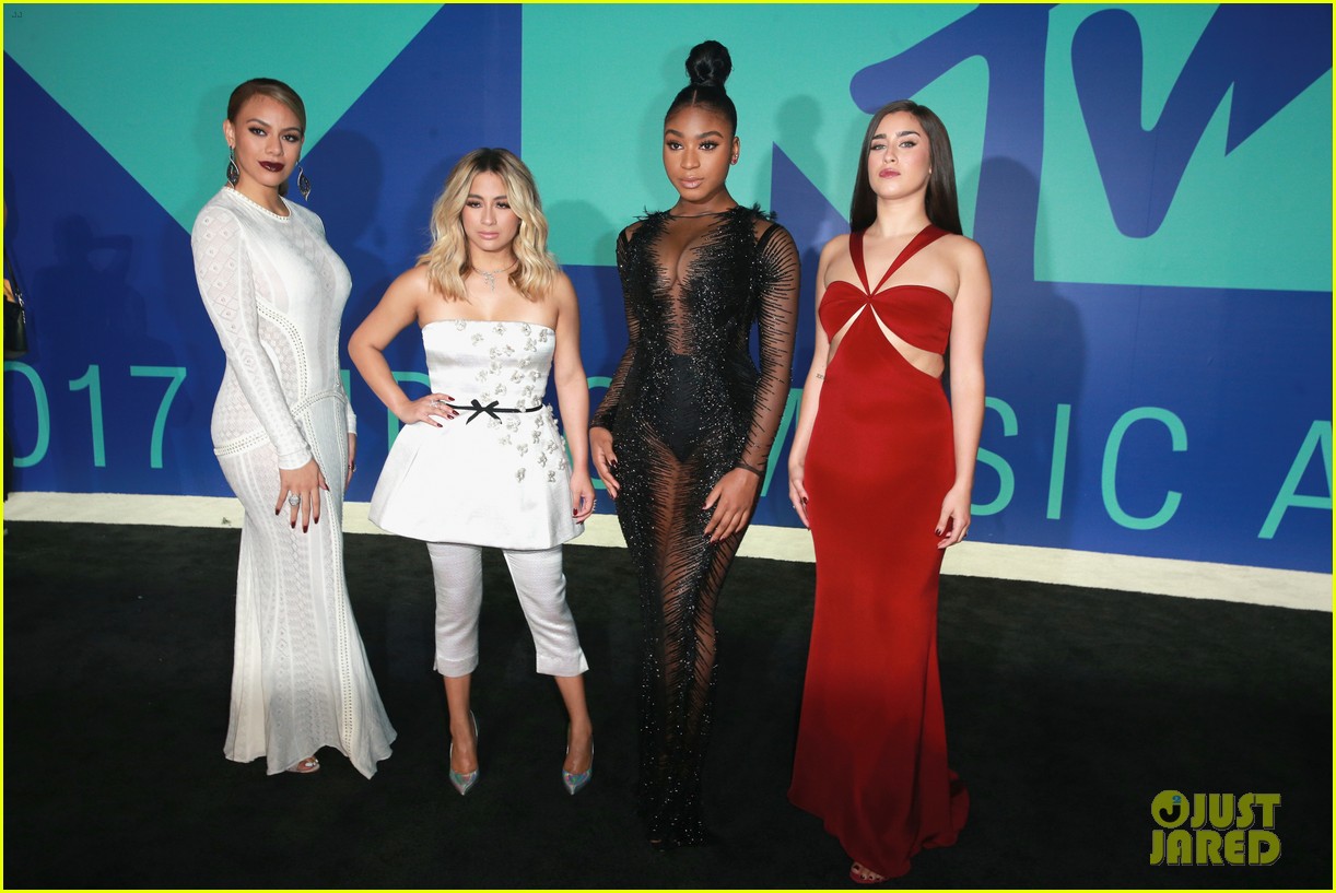 Normani Kordei's Split at VMAs 2017 Deserves a Standing Ovation! (Video ...