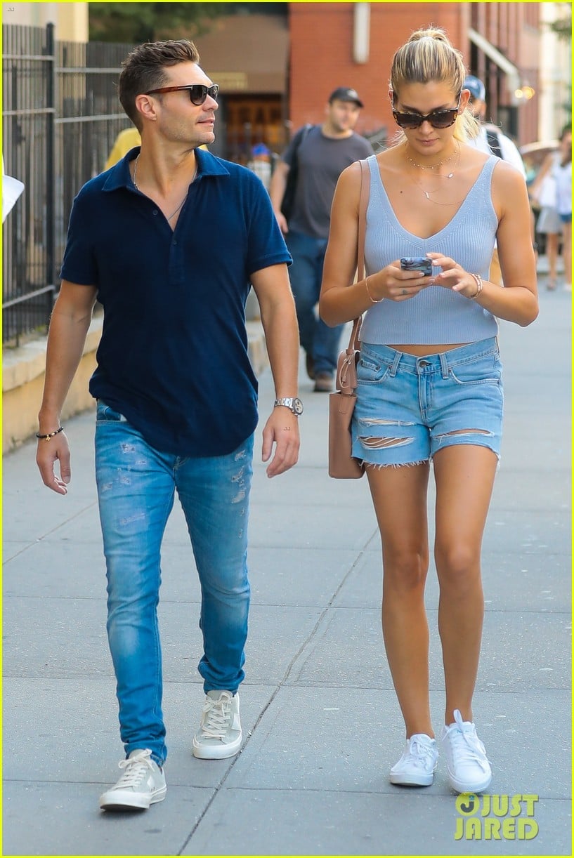 Ryan Seacrest & Girlfriend Shayna Taylor Couple Up in NYC After ...