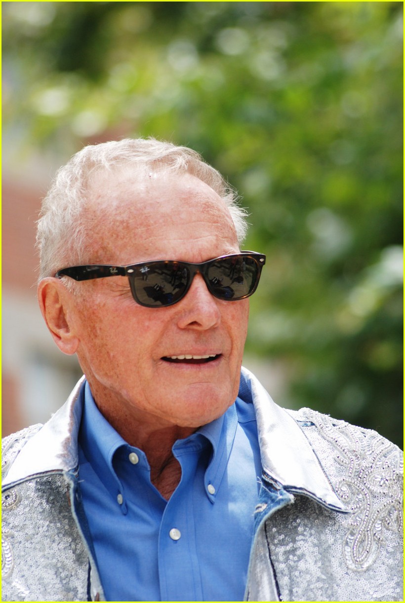 Hollywood Legend Tab Hunter Poses for New Photo Shoot at 86: Photo ...