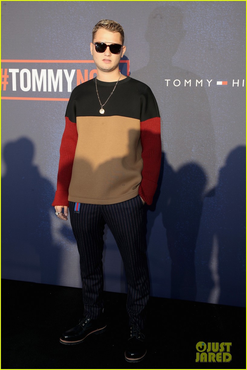 Brandon Thomas Lee & Pyper America Smith Couple Up at Tommy Hilfiger's ...