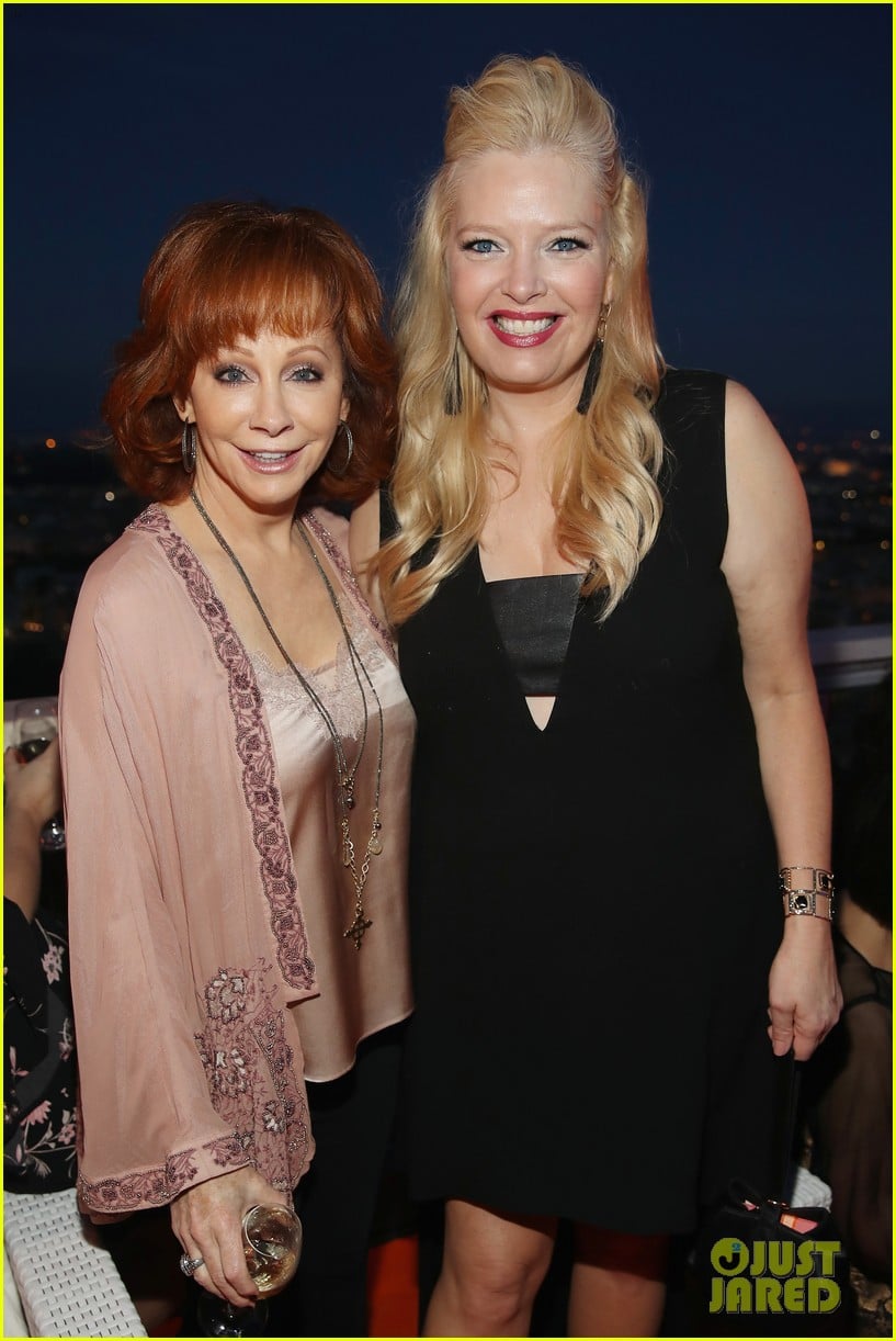 Kristin Chenoweth Sings with Sharon Stone & Friends to Kick Off Celebrity Fight Night in Rome ...