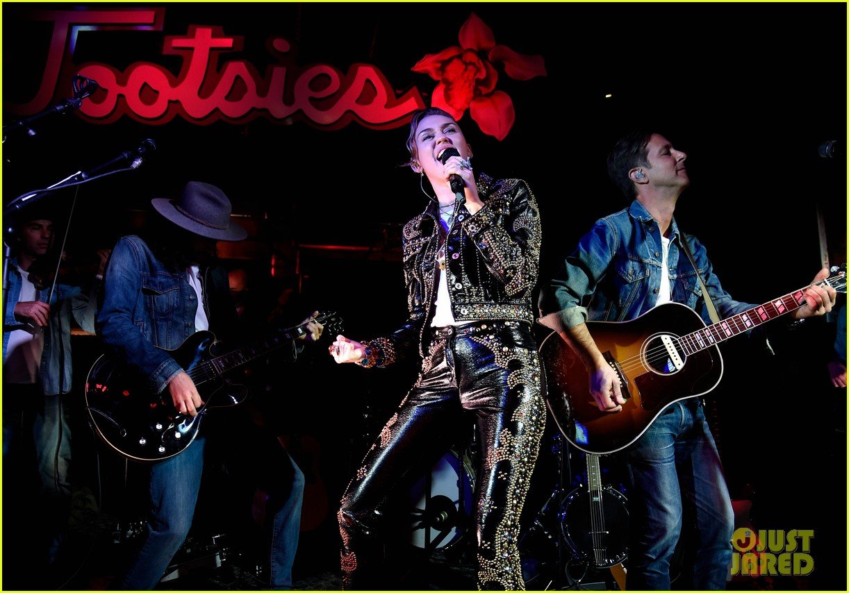 Miley Cyrus Reunites with Best Friend Lesley at Her Album Release Party ...