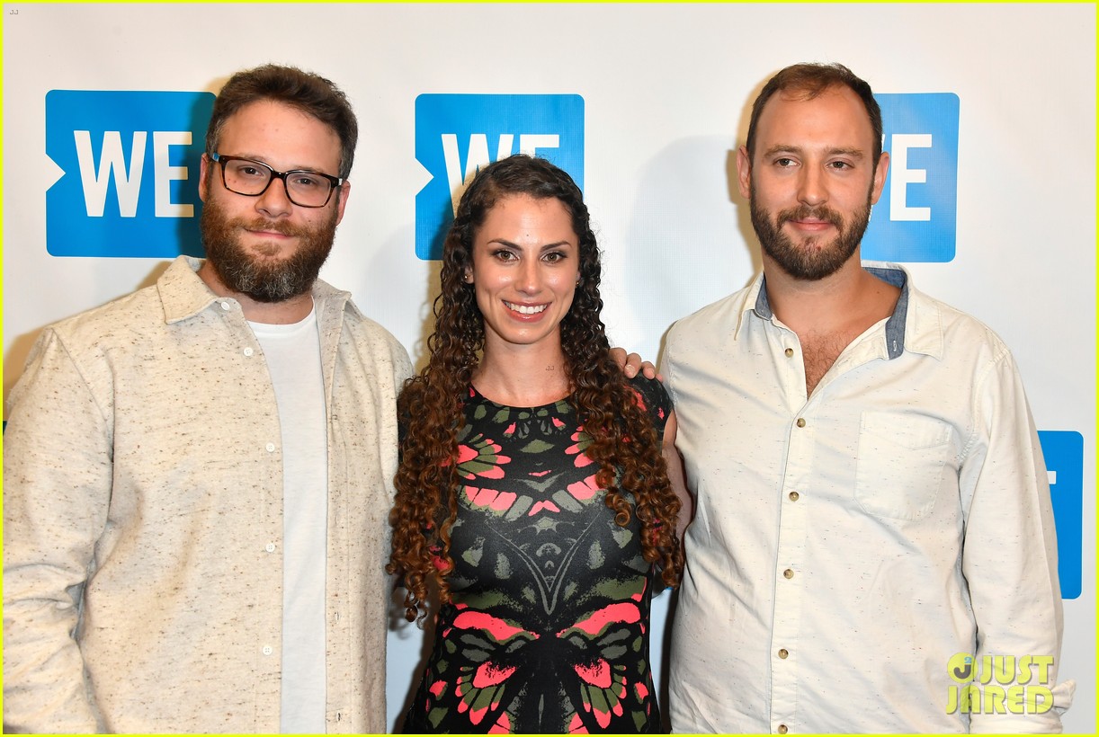 Seth Rogen Hilariously Twitter Trolls a Pro-Trump Radio Host!: Photo ...