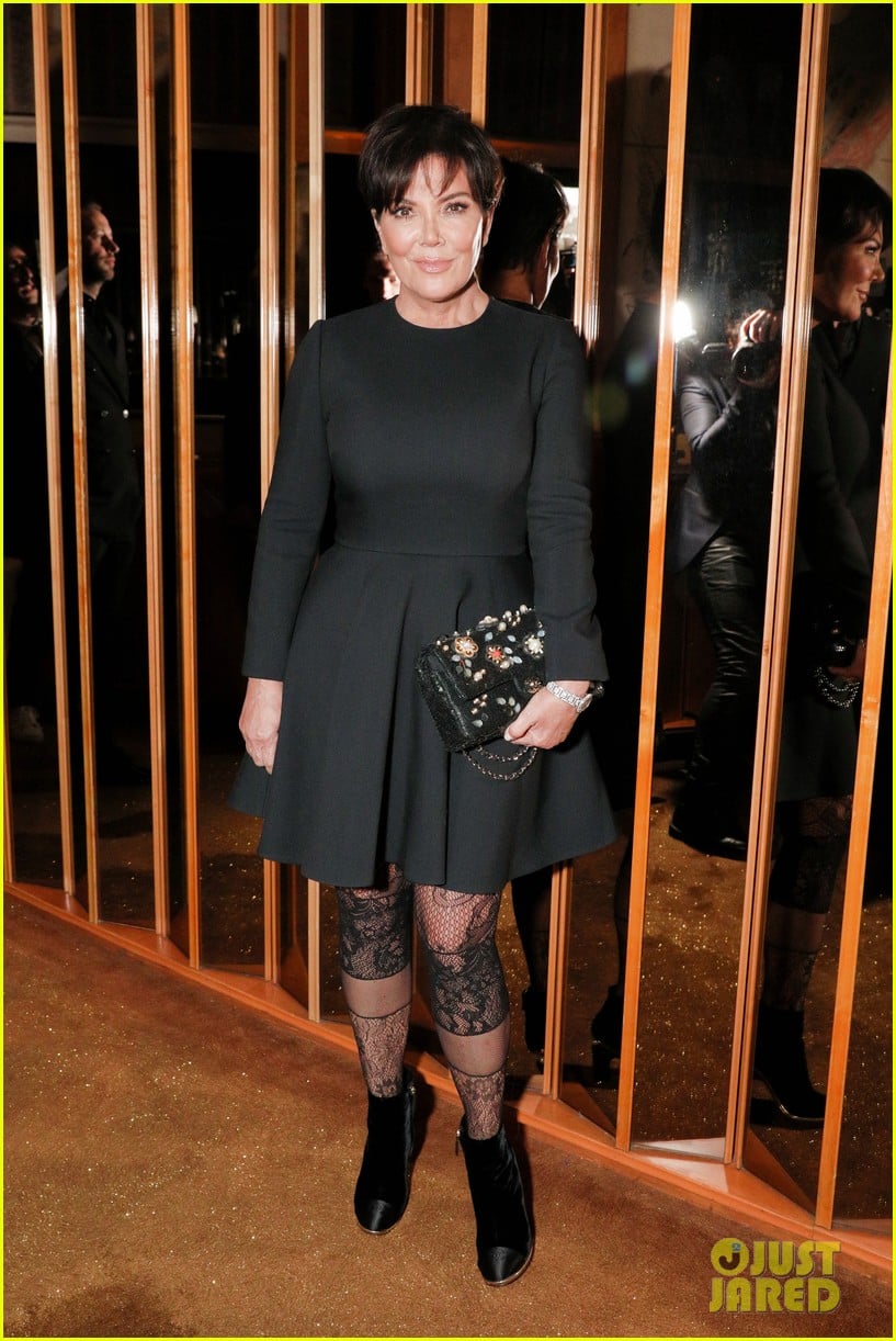 Kris Jenner Brings Natural Hair Color To Karl Lagerfeld's Intimate ...