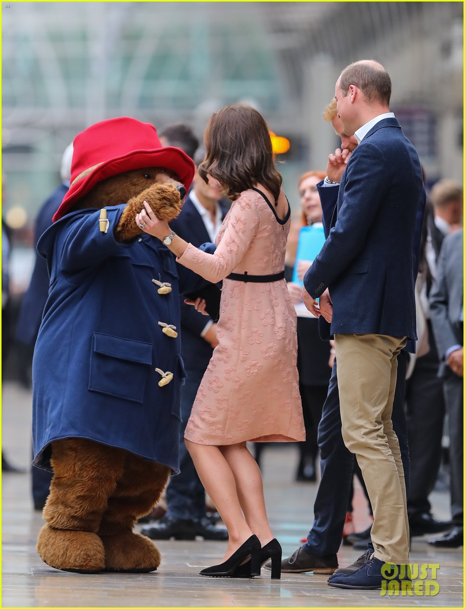 Kate Middleton Displays Tiny Baby Bump Dancing with Paddington Bear ...