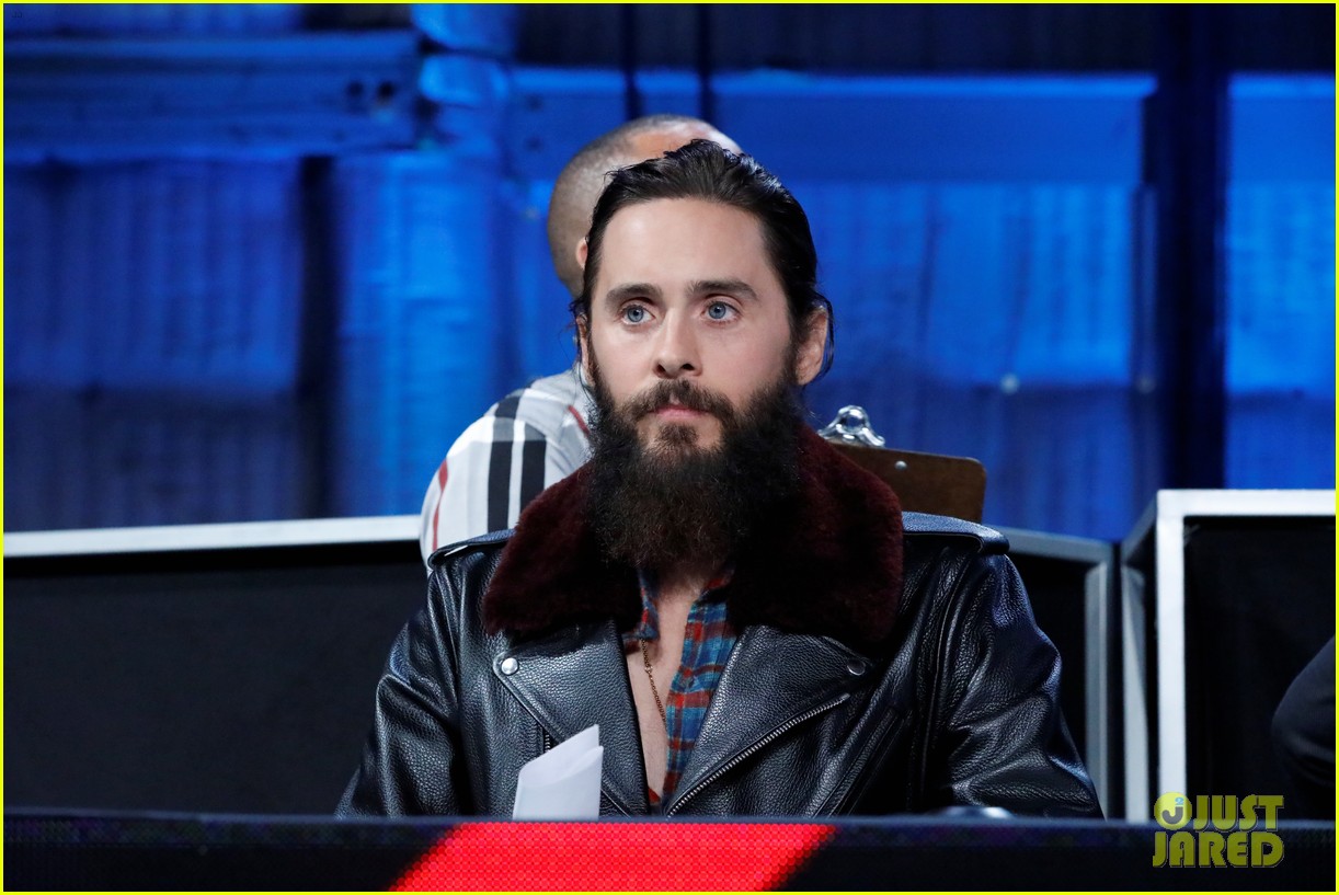 Jared Leto & Jesse Williams Answer Calls During the 'Somos: Una Voz ...