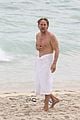 Owen Wilson Goes Shirtless for a Swim in Rio!: Photo 3976445 | Owen ...