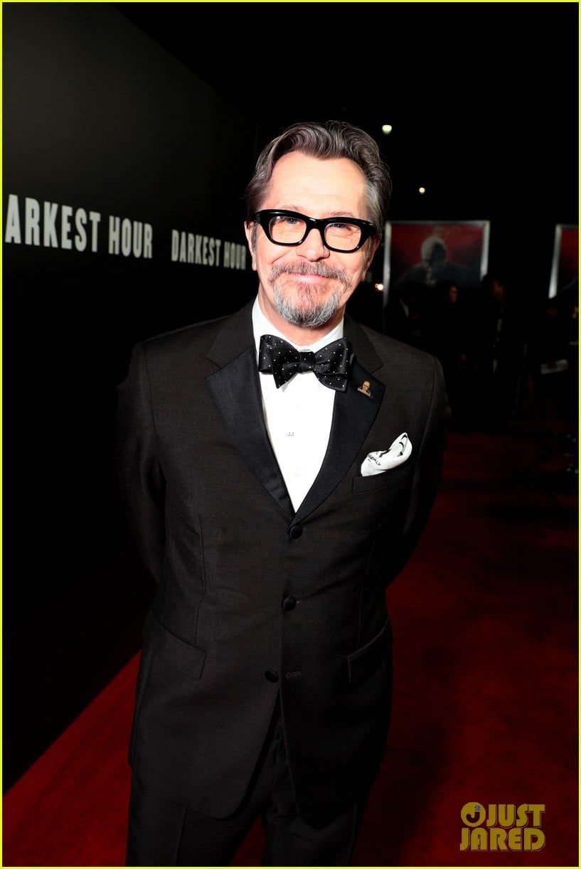 Haley Bennett & Bryce Dallas Howard Step Out for 'Darkest Hour ...