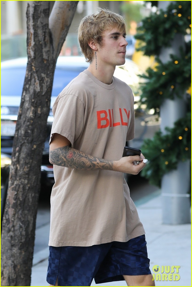 Justin Bieber Works Up a Sweat at Morning Dance Class: Photo 3994655 ...