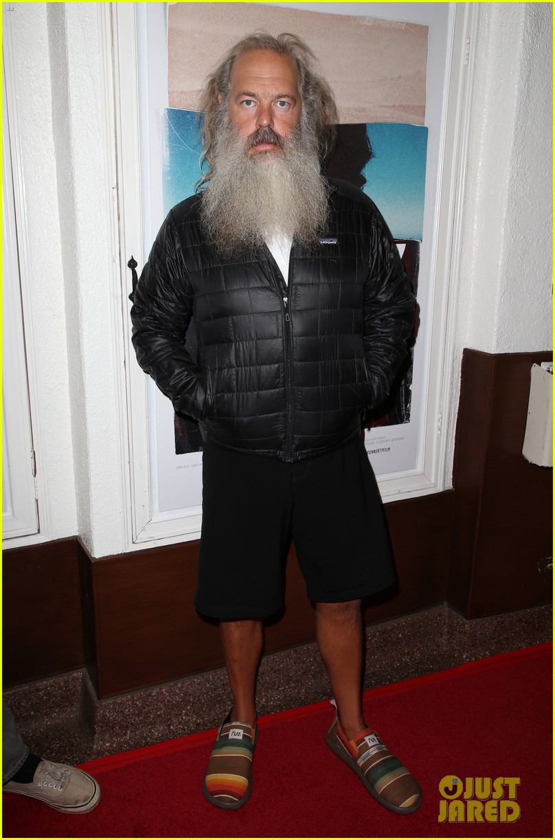 Gerard Butler & Joel Kinnaman Step Out to Support 'Bunker77 ...