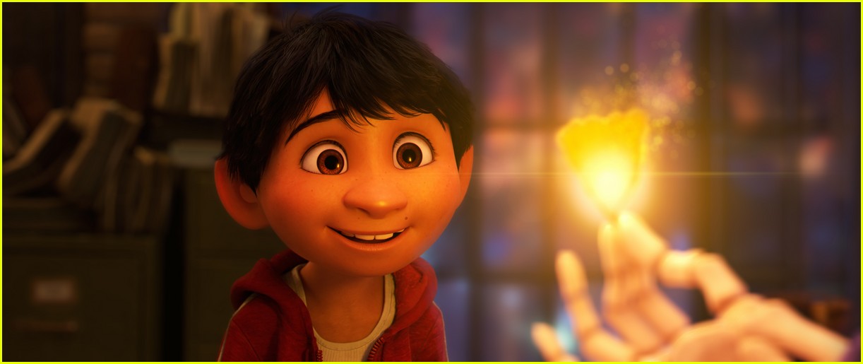 Is There a 'Coco' End Credits Scene?: Photo 3991322 | Coco Photos ...