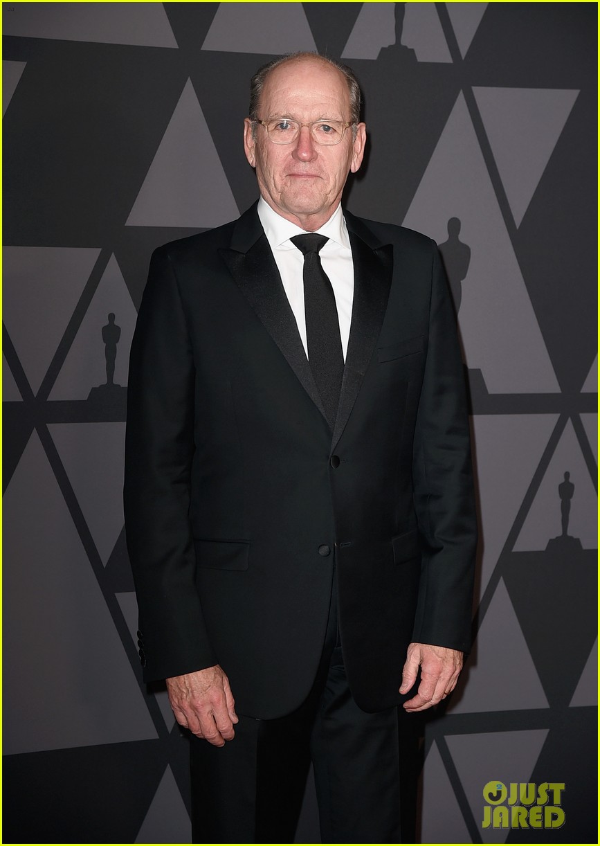 Donald Sutherland Accepts Lifetime Achievement Oscar at Governors ...