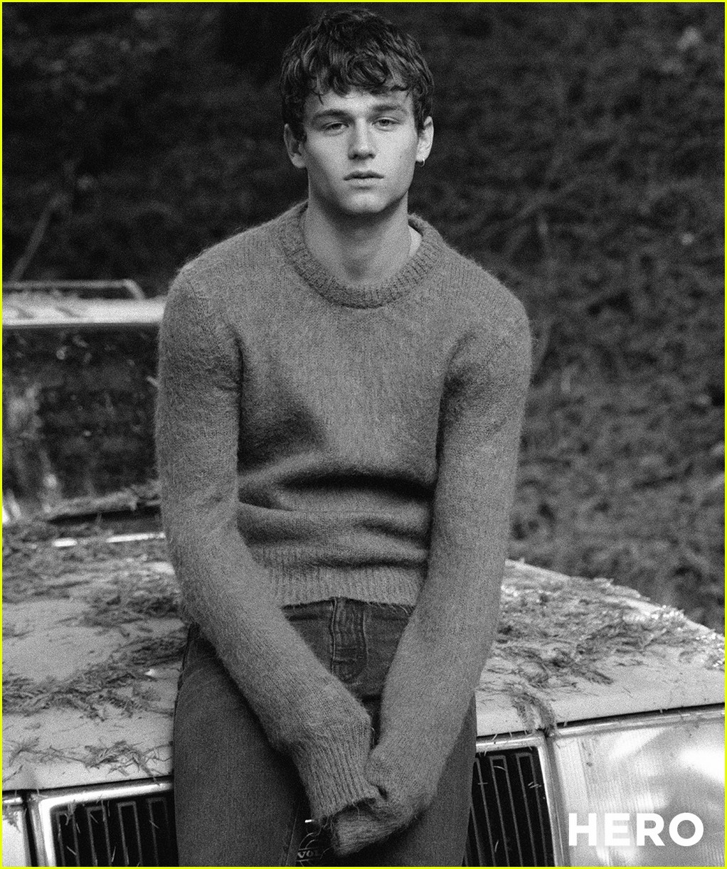 13 Reasons Why's Brandon Flynn Goes Shirtless For 'The Hero Winter ...