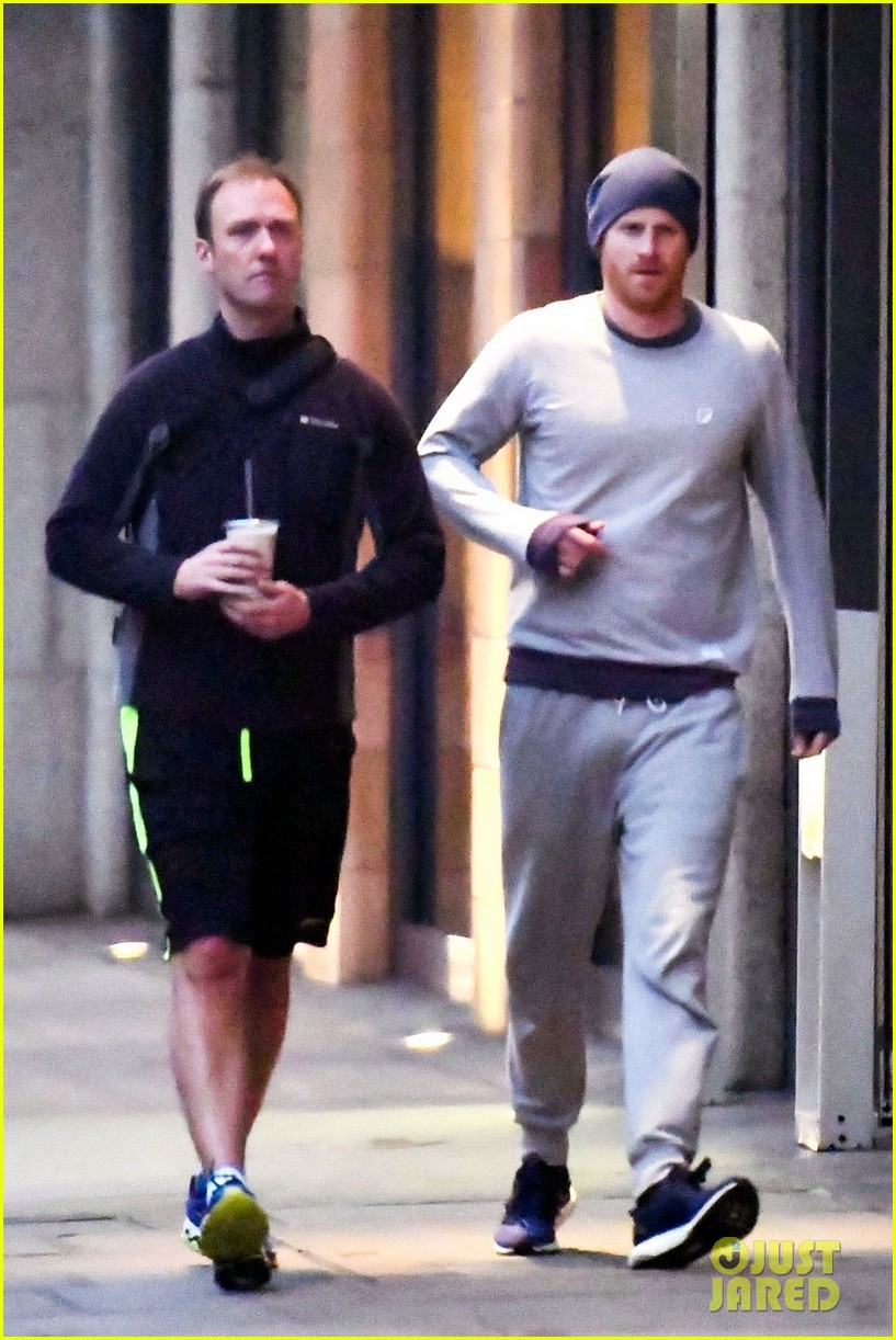 Prince Harry Works on His Fitness Ahead of Wedding Date!: Photo 3993395 ...