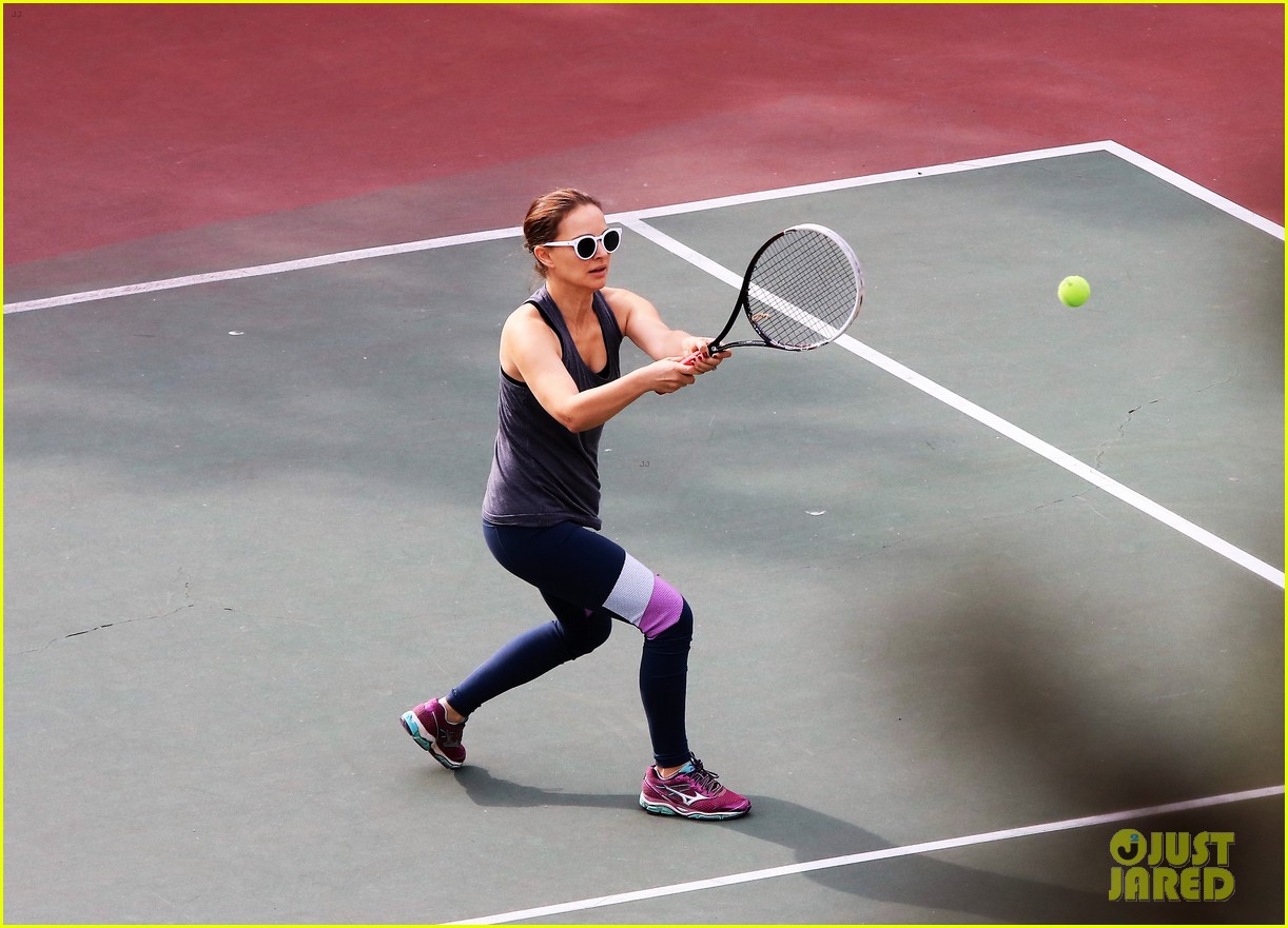 Natalie Portman is All Smiles While Working on Her Tennis Game!: Photo ...