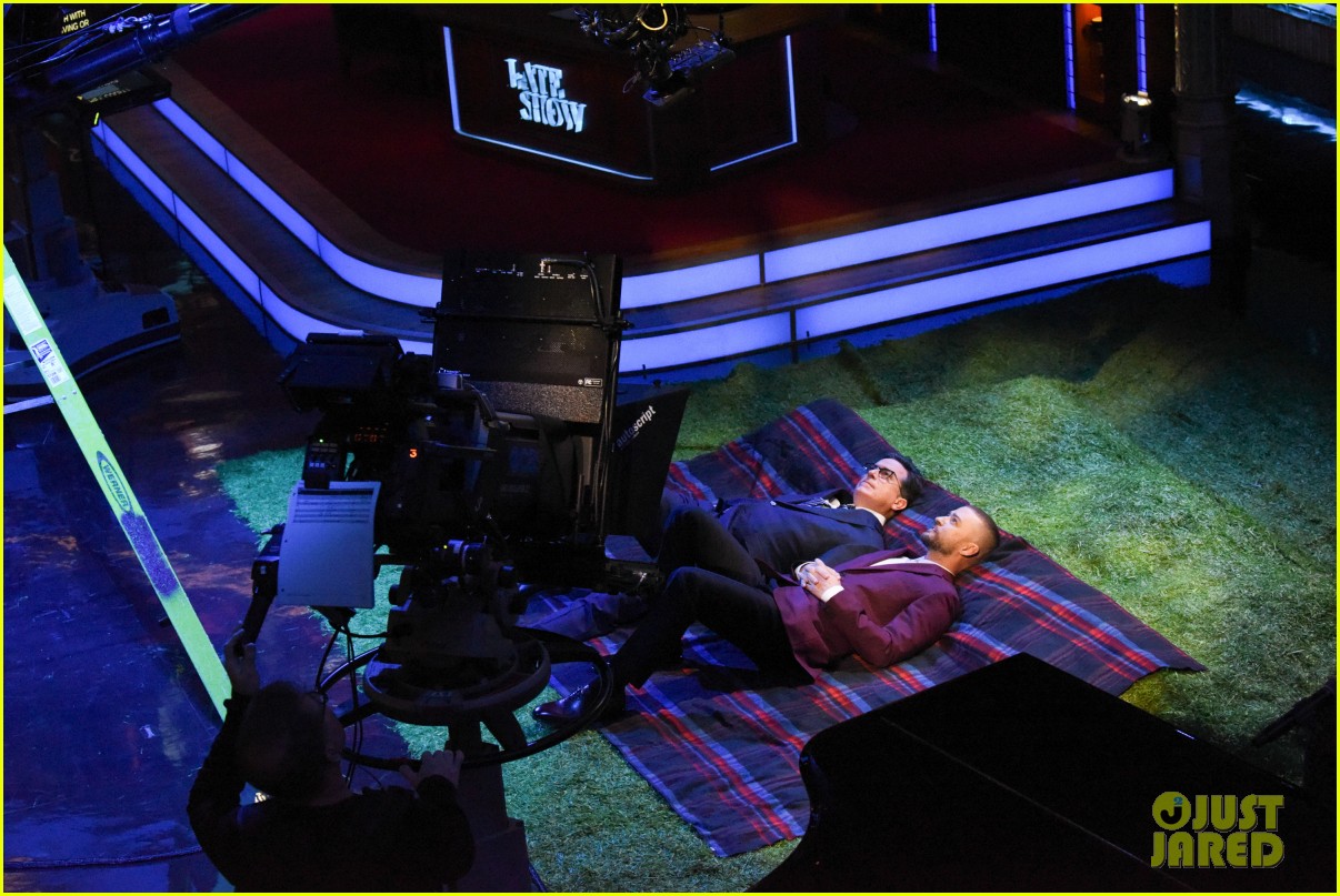 Justin Timberlake Sings 'Star-Spangled Banner' & Talks Super Bowl with ...