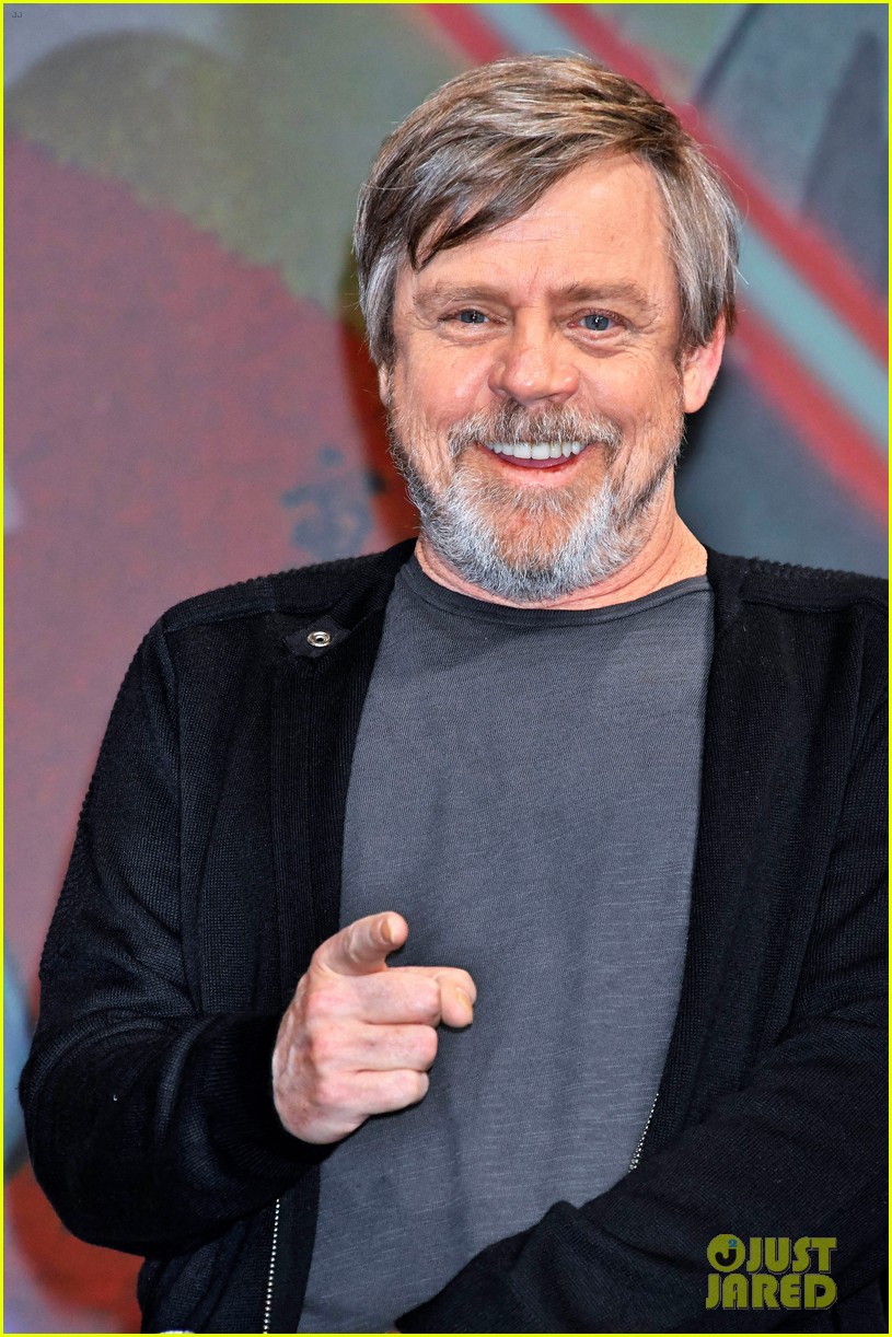 Adam Driver Wants To Be 'Surprised' By Future 'Star Wars' Episodes ...