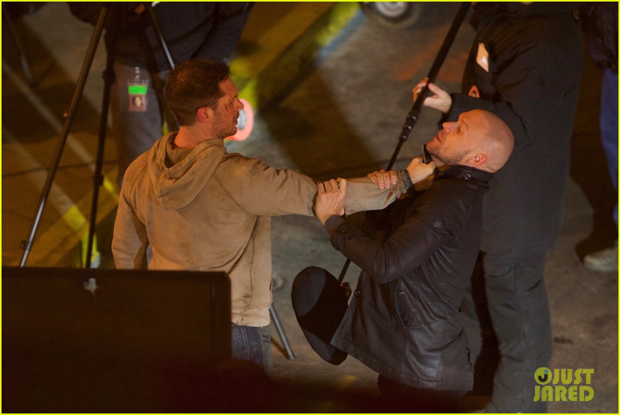 Tom Hardy Films a 'Venom' Fight Scene with Scott Haze! (Photos): Photo ...