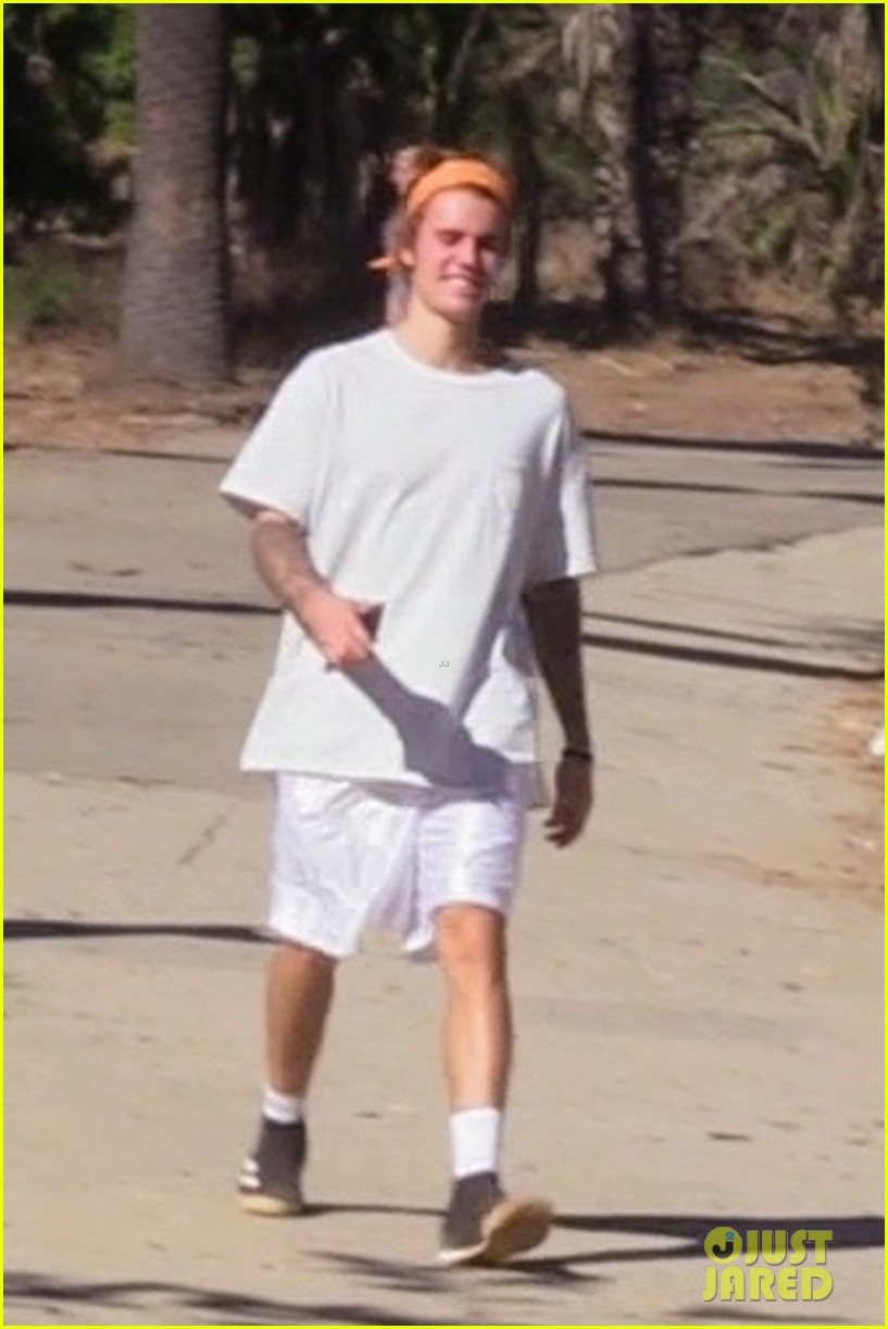 Justin Bieber Hits the Gym & Goes for a Hike at Runyon Canyon!: Photo ...