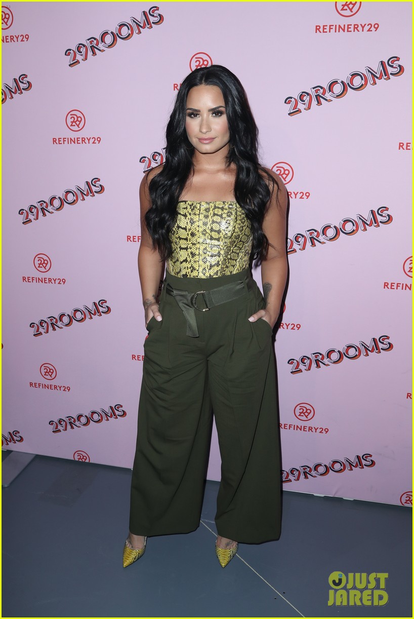 Demi Lovato, Margot Robbie, Janelle Monae & More Step Out for ...