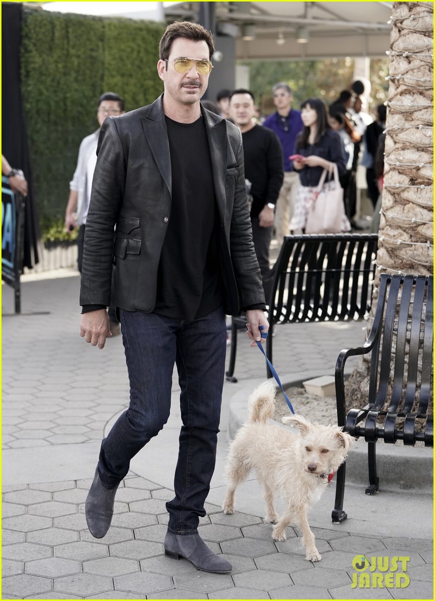 Dylan McDermott Is Narcissistic Pilot in New Fox Comedy, 'LA to Vegas ...