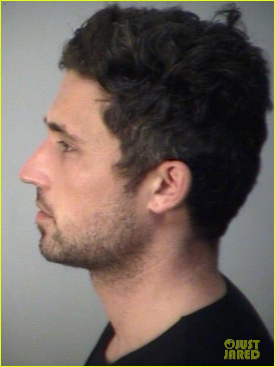Country Star Michael Ray Apologizes to Fans After DUI Arrest: Photo ...
