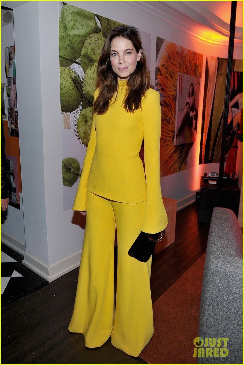 Kate Beckinsale, Salma Hayek & More Step Out In Style for W Mag's Pre ...
