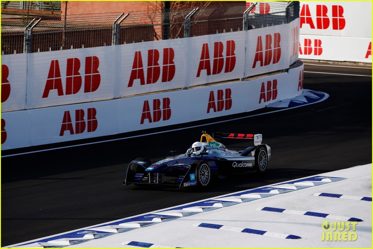 Orlando Bloom Celebrates 41st Birthday with Racing in Morocco!: Photo ...