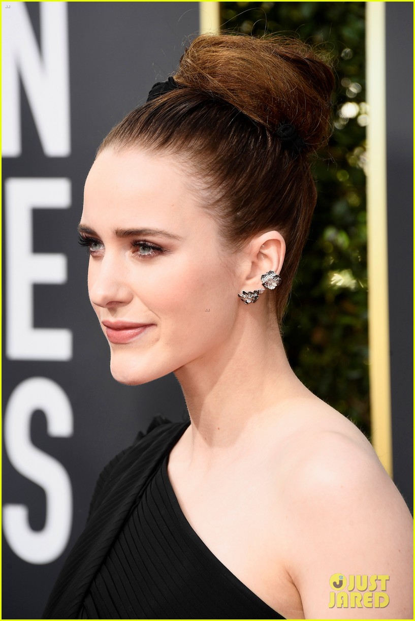 Marvelous Mrs. Maisel's Rachel Brosnahan Arrives for Golden Globes 2018 ...