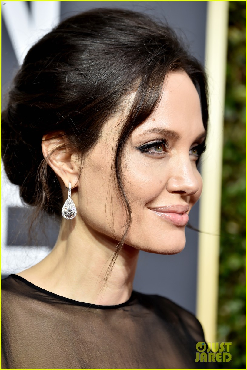 Angelina Jolie Joins Isabelle Huppert to Present at Golden Globes 2018 ...