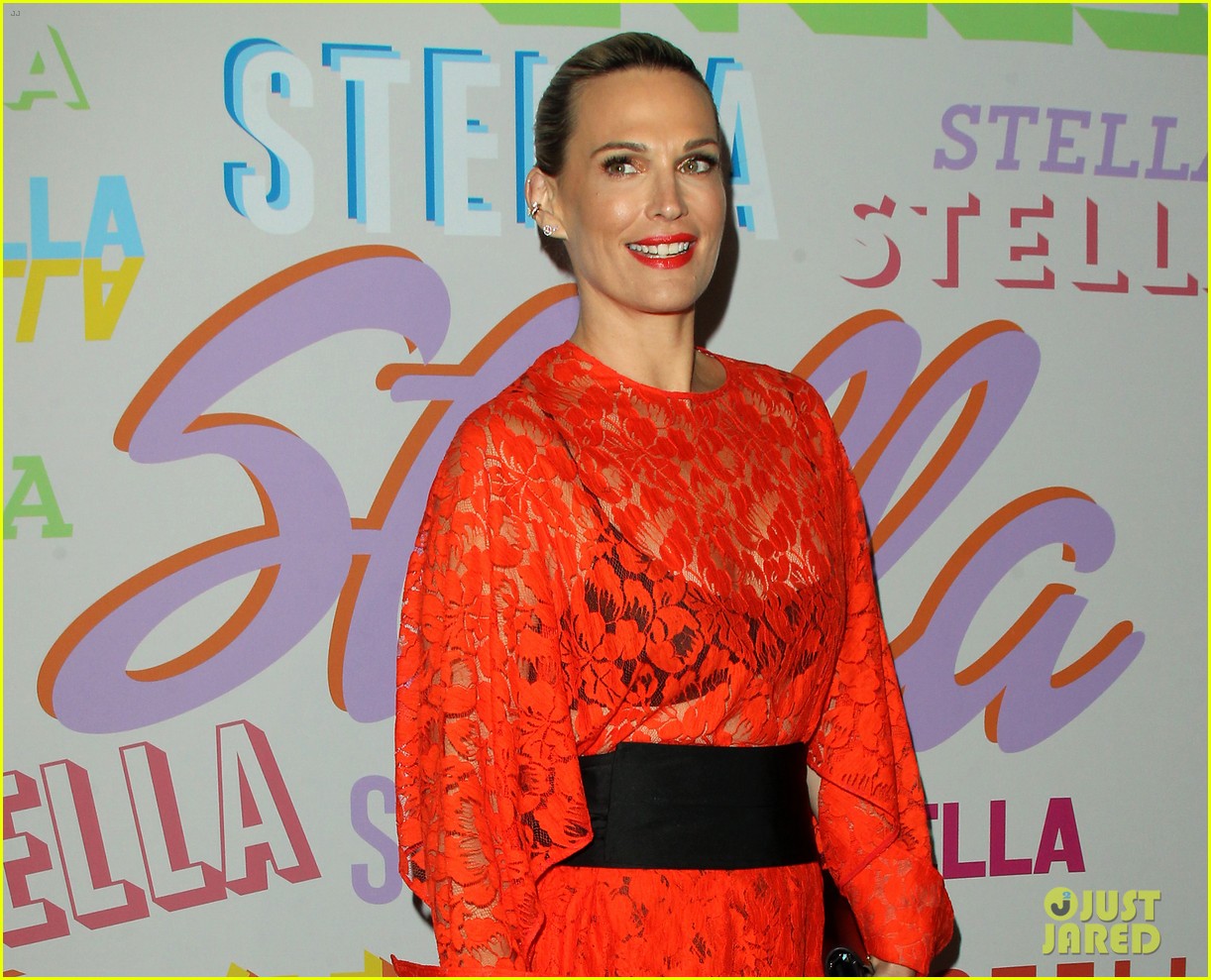 Miranda Kerr, Kate Hudson, Olivia Munn & More Step Out for Stella ...
