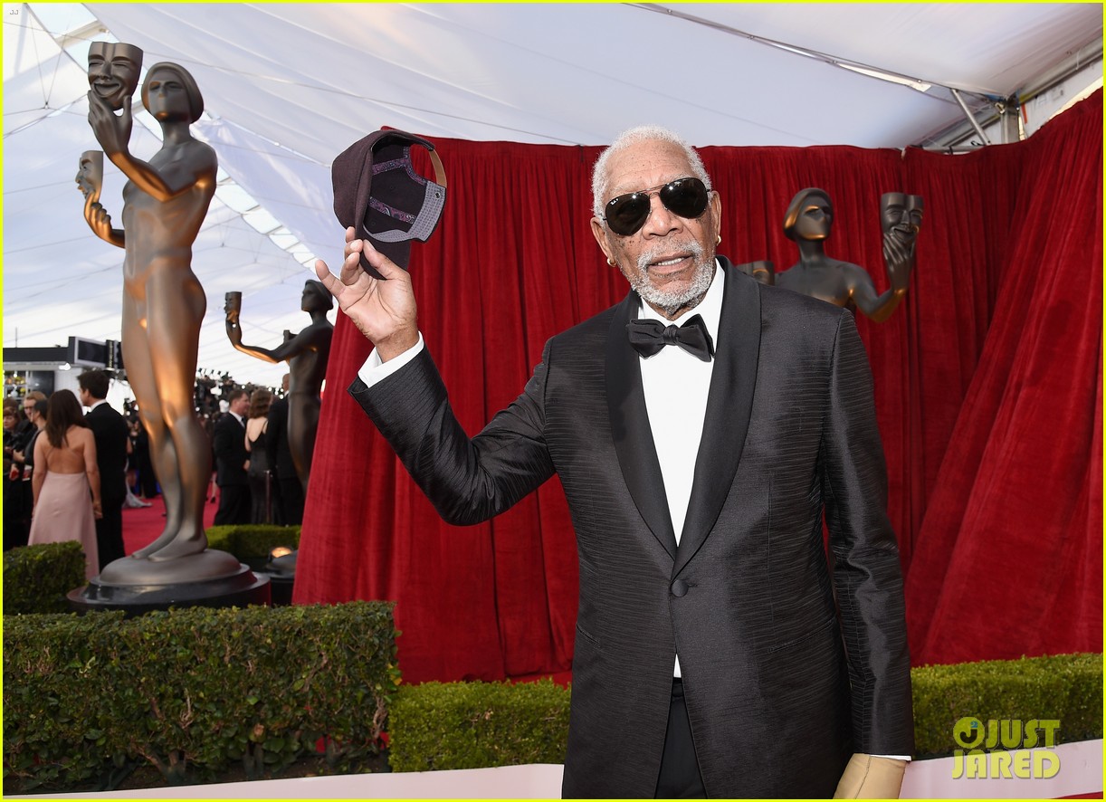 Lifetime Achievement Award Recipient Morgan Freeman Is All Smiles at ...