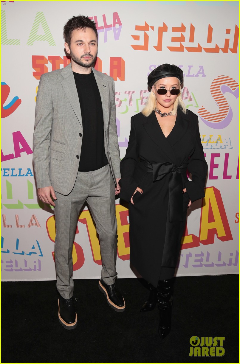 Katy Perry & Christina Aguilera Get All Dressed Up for Stella McCartney ...