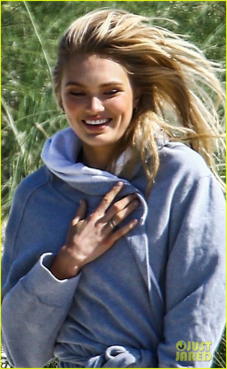 Lais Ribeiro, Josephine Skriver, & Romee Strijd Pose for Sexy Bikini ...