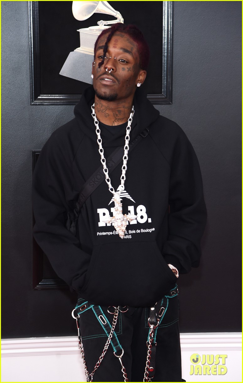 Lil Uzi Vert Hits the Grammys 2018 Red Carpet: Photo 4022714 | Grammys Photos | Just Jared ...