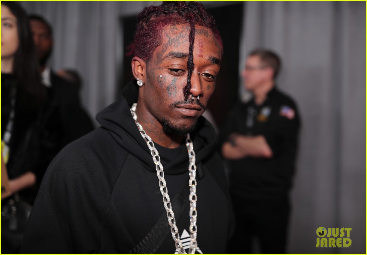 Lil Uzi Vert Hits the Grammys 2018 Red Carpet: Photo 4022717 | Grammys ...