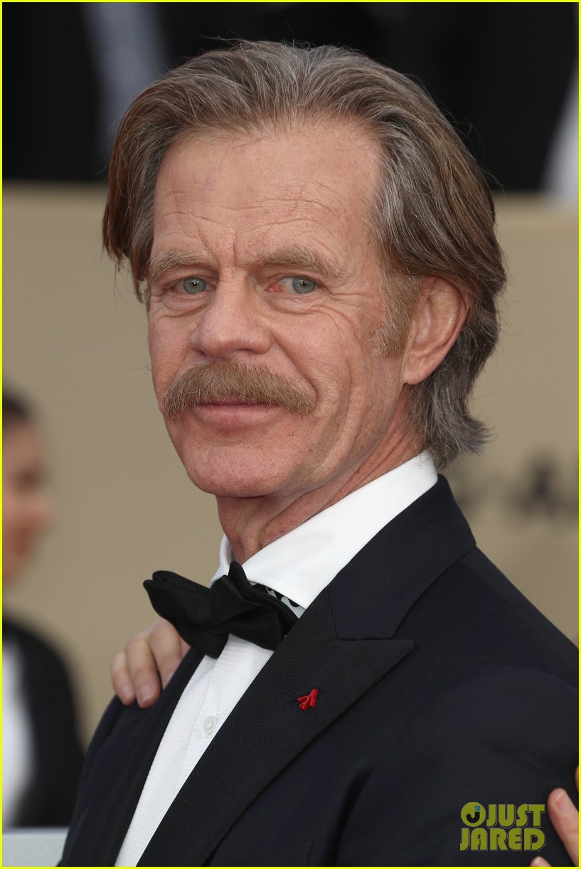 William H. Macy Wins Best Actor in a Comedy Series at SAG Awards 2018 ...