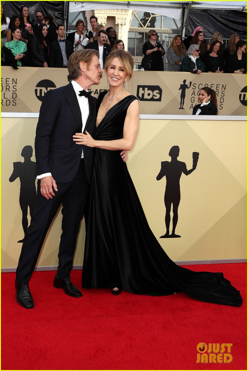 William H. Macy Wins Best Actor in a Comedy Series at SAG Awards 2018 ...